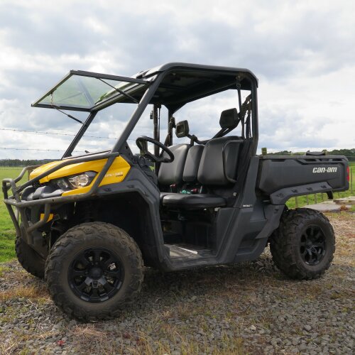 Defender Hinging Windscreen & Wiper Kit | TRAX Equipment